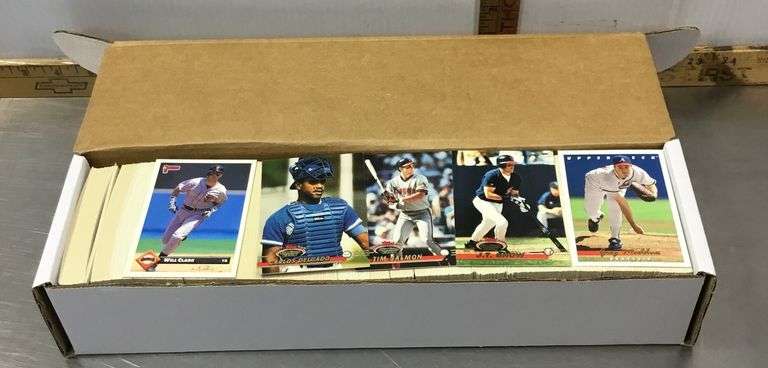 Baseball Trading Cards - Sherwood Auctions