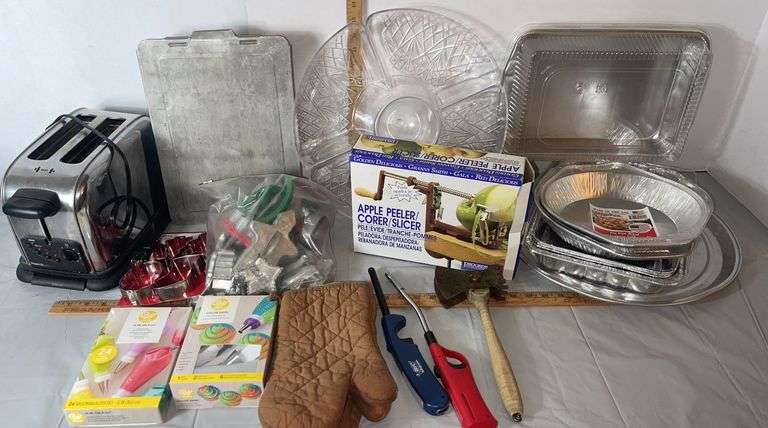 Mirror Metal Cake Pan, Toaster, Disposable Pans, Cookie Cutters & Apple ...