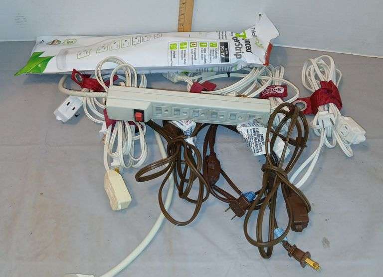 Assorted Extension Cords and Power Strips - Sherwood Auctions