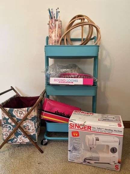 Singer Tiny Tailor Sewing Machine, Looms, Knitting Needles & Plastic ...