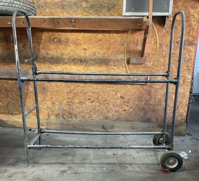 70”x68”x20 Metal Tire Rack - Sherwood Auctions