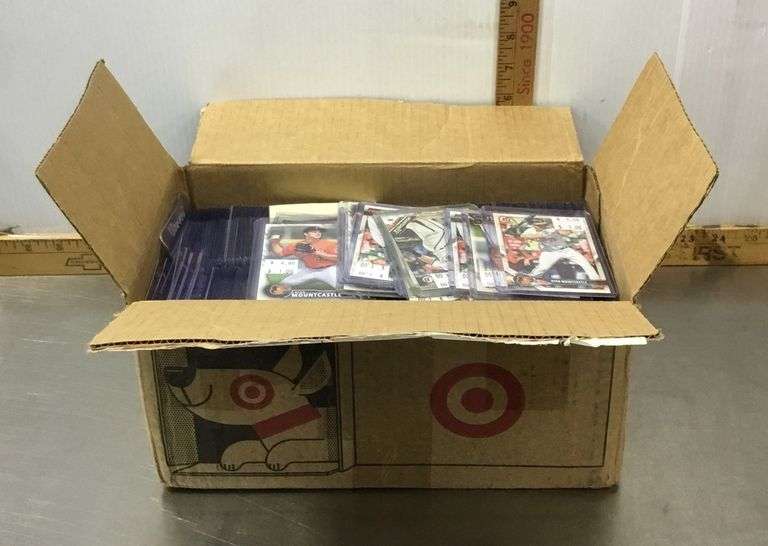 Box Of Baseball Trading Cards In Sleeves - Sherwood Auctions
