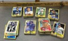 Box Of Vintage Baseball Cards - Sherwood Auctions