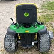 John Deere D 130 Lawn Mower - Sherwood Auctions