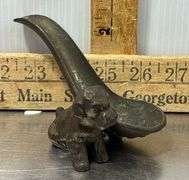 Tobacco Pipe & Pipe Rest - Sherwood Auctions