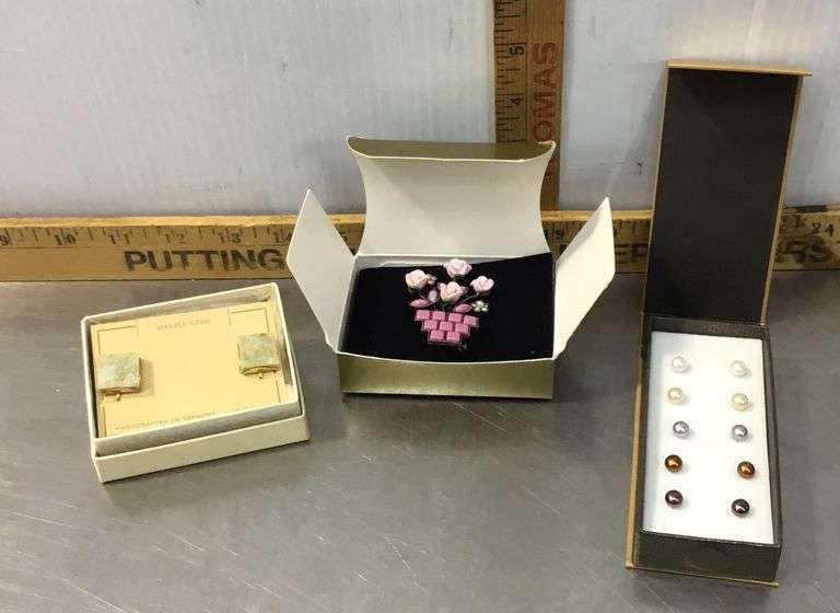 Marble Gems Clip On Earrings, AVON Pin and Earring Set - Sherwood Auctions