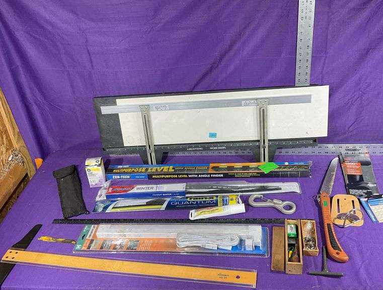 Levels, Rules, Lights Hand Tools & More - Sherwood Auctions