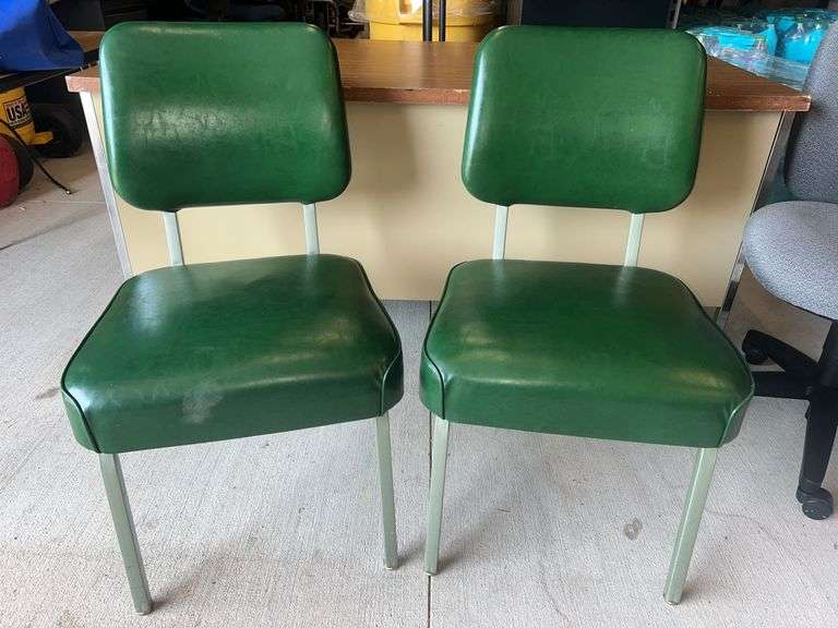 Cosco Vintage Green Chairs - Sherwood Auctions