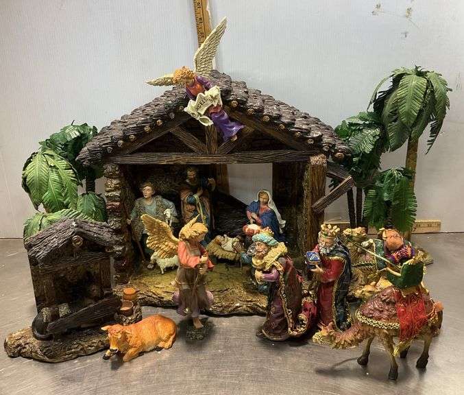 Large Nativity Set - Sherwood Auctions