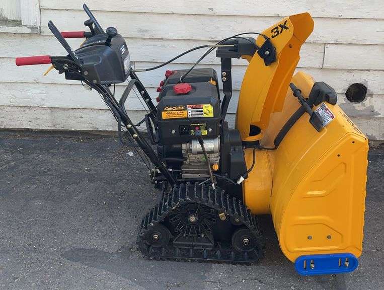 Cub Cadet 420 CC OHV Electric Start 30” Trac Three Stage Power Snow ...