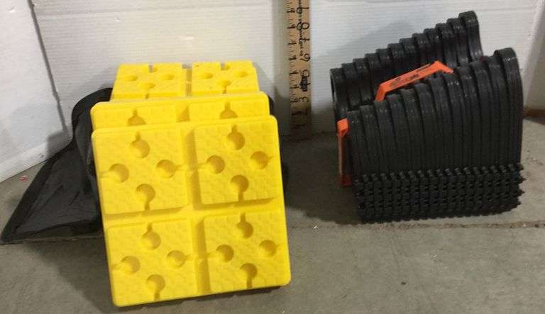RV Leveling Blocks and RV Sewer Hose Support - Sherwood Auctions