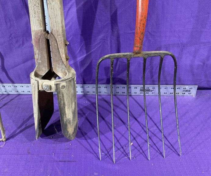 Pitchforks, Post Hole Diggers & Probe - Sherwood Auctions