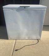 Gibson Heavy Duty Chest Freezer (34”x35”x21.5”) - Sherwood Auctions