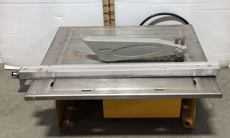 WorkForce Tile Cutter - Sherwood Auctions