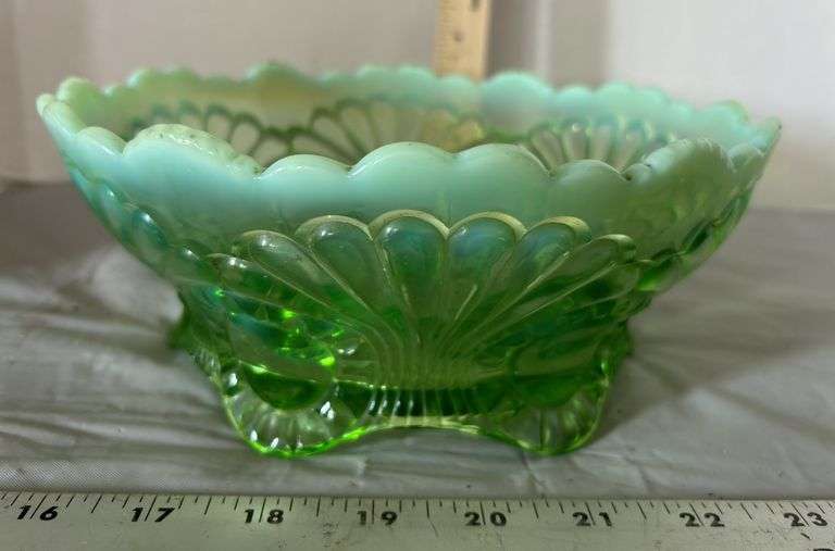 Jefferson Glass Tokyo Green Fruit Bowl - Sherwood Auctions