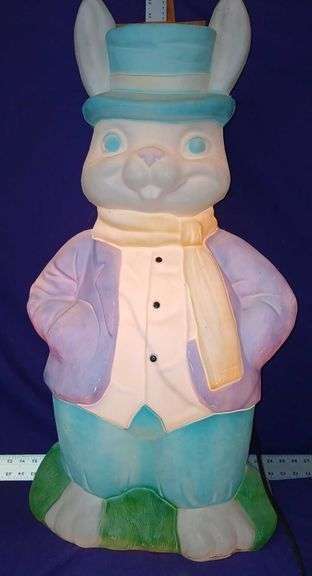 William Griffith Holiday & Dicast Car Extravaganza Online Auction ...