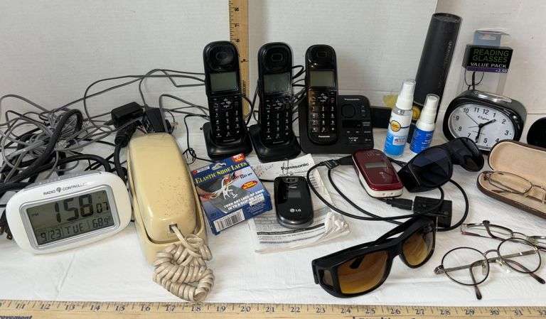 Flip Phones, Dial Phones, Clocks & Glasses - Sherwood Auctions