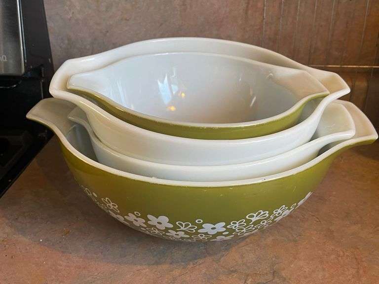 Pyrex Spring Blossom Cinderella Mixing Bowls, Marble Rolling Pin ...