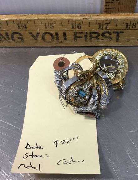 Rings, Costume Jewelry - Sherwood Auctions