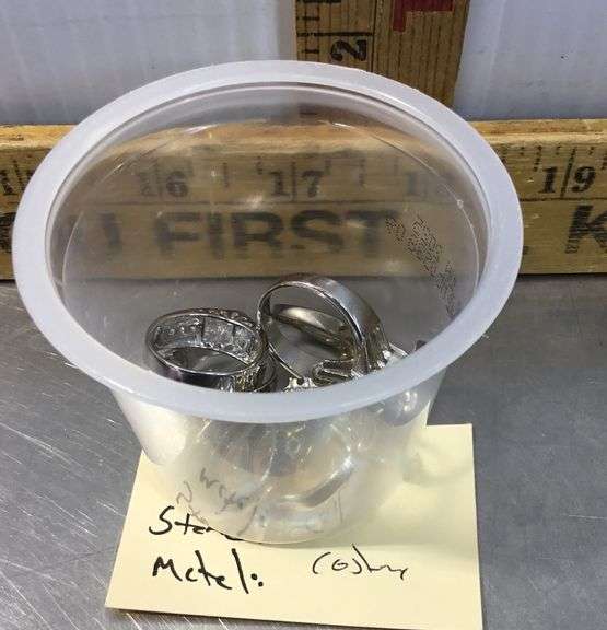 Rings, Costume Jewelry - Sherwood Auctions