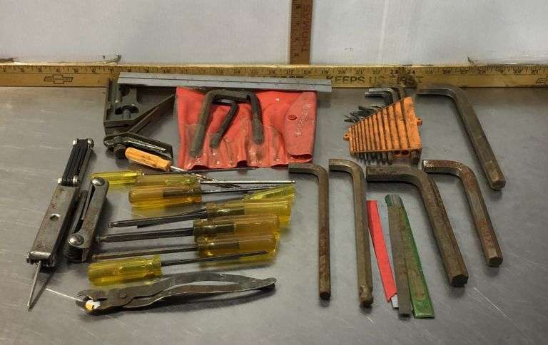 Box Of Various Tools - Sherwood Auctions