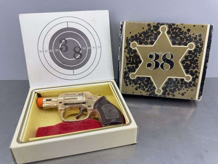 PIEZO PISTOL 38 SHERIFF GUN Lighter - Sherwood Auctions