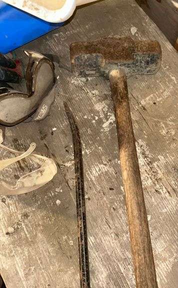 sledgehammer, crowbar and safety gear - Southern Interior Auctions