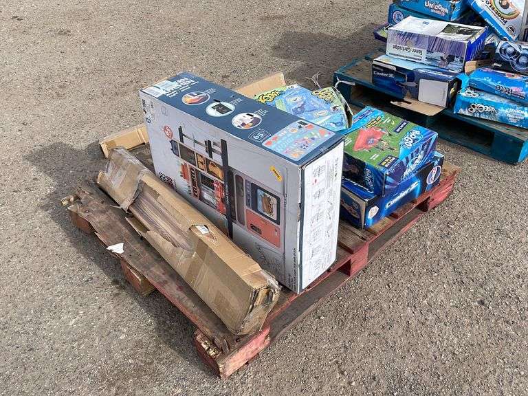 (1 Qty) Play Kitchen (20 Qty) Pool Tubes/ Floats (3 Qty) Chalk Toys (1 ...