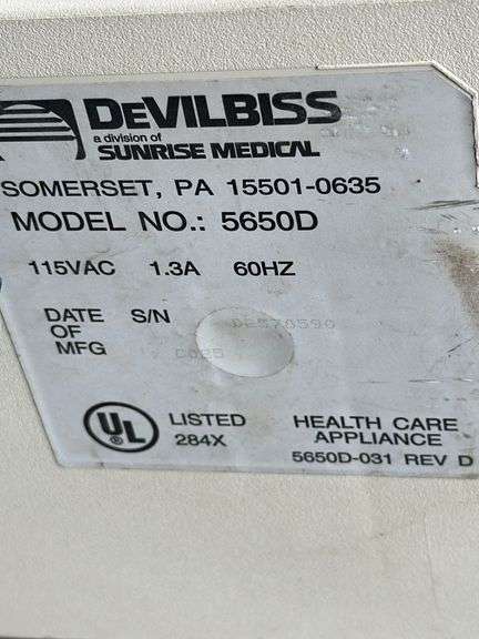 (1 Qty) Puritan Bennett Monitor, (1 Qty) DeVil Bliss PulmoAide ...