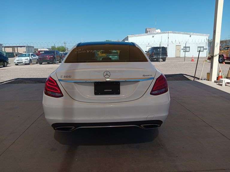 2015 Mercedes-Benz C300 - Sierra Auction Management Inc