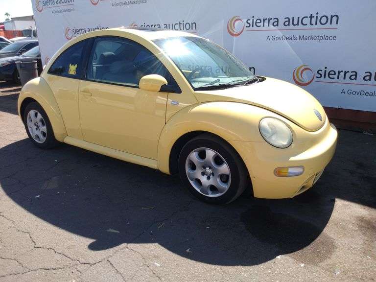 2003 Volkswagen New Beetle - Sierra Auction Management Inc