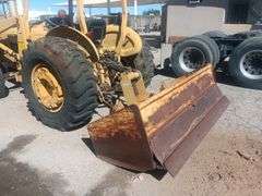 1987 Ford 545A Loader Tractor - Sierra Auction Management Inc