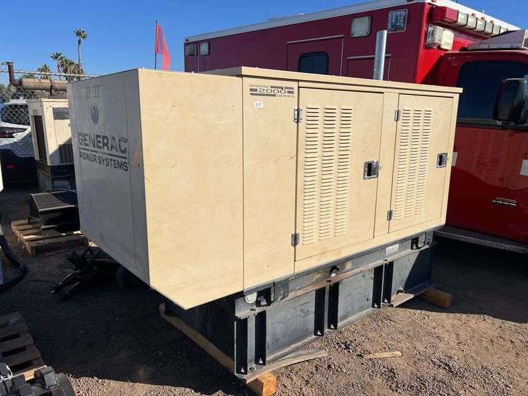 2003 Generac 3276230100 2000 Series 20 kW Generator - Sierra Auction ...