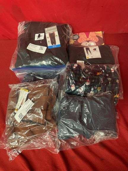 Assorted Woman, Men’s Clothes - Sierra Auction Management Inc