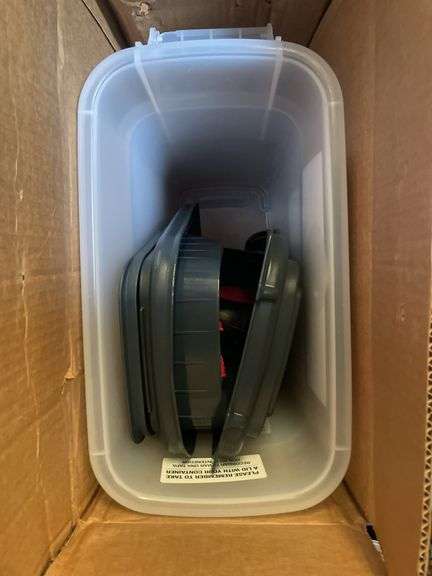 (2 Qty) Buddeez Dog Food Storage Bins (Damaged) - Sierra Auction ...