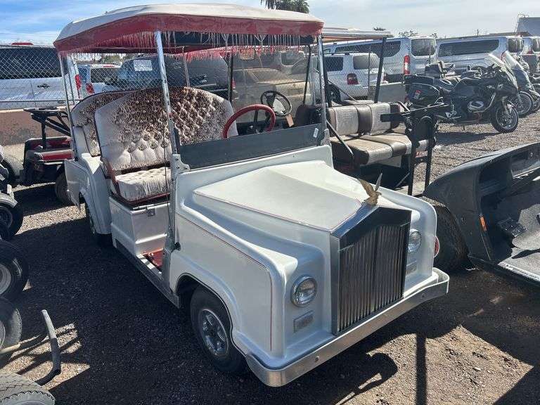 Royal Ride Golf Cart - Sierra Auction Management Inc