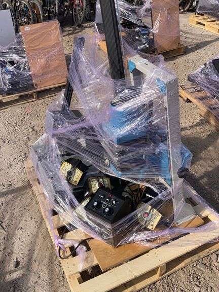 (2) Vintage M72R Enlargers - Sierra Auction Management Inc