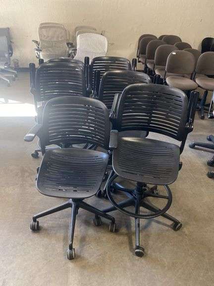 (6) Steelcase 487 Cachet Swivel-Base Work Chairs - Sierra Auction ...