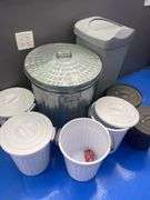 Garbage Can Lot Of 8 Cans Various Sizes - Sierra Auction Management Inc