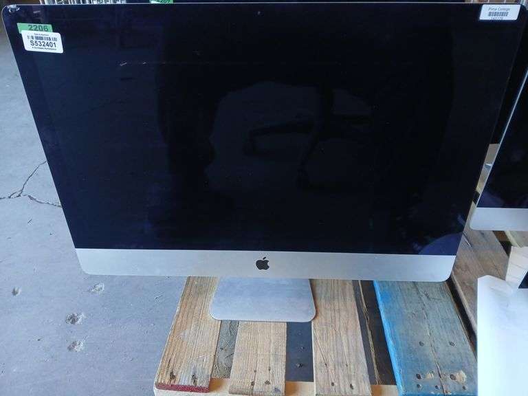 Apple iMac Model A1419, Damaged Screen - Sierra Auction Management Inc