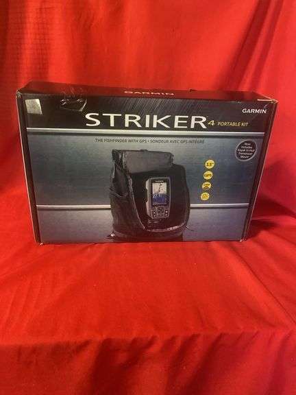 GARMIN Striker 4 Portable Kit The Fishfinder With GPS - Sierra Auction ...