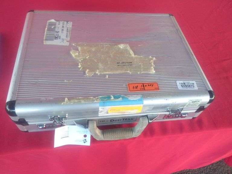 DustTrak 8520 With Documents And Briefcase - Sierra Auction Management Inc