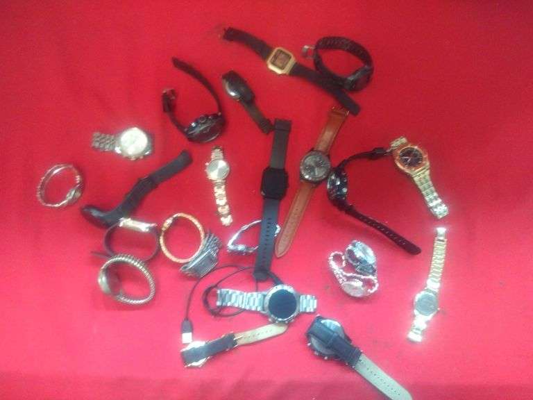 Plastic Bag of Assorted Watches number: more than 10 - Sierra Auction Management Inc