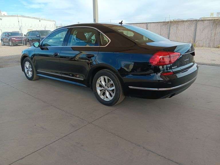 2016 Volkswagen Passat - Sierra Auction Management Inc