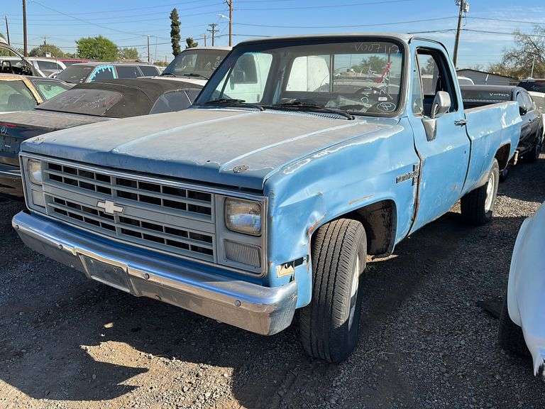 1986 Chevrolet C20 - Sierra Auction Management Inc