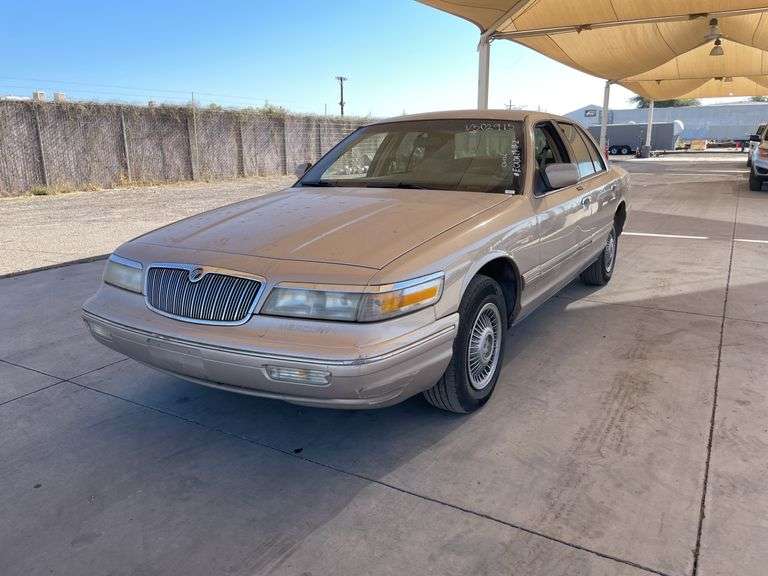 1997 Mercury Grand Marquis GS - Sierra Auction Management Inc