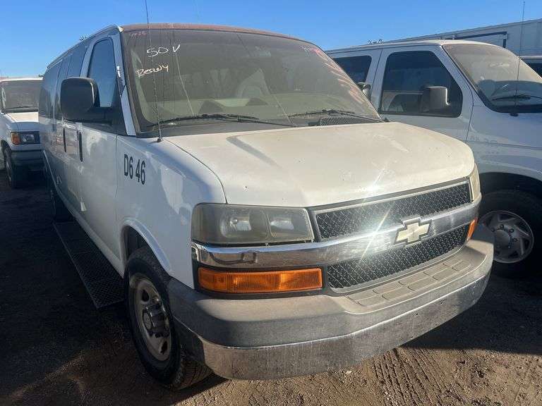 2008 Chevrolet Express 3500 Cargo Van - Sierra Auction Management Inc