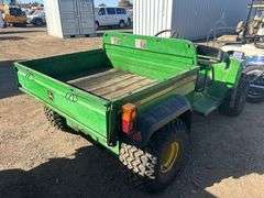 2006 John Deere Gator Utility Cart - Sierra Auction Management Inc