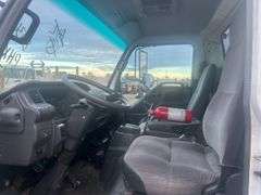 1998 Chevrolet W4S042 Box Truck - Sierra Auction Management Inc