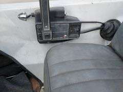 1986 Skeeter Strada F-80 - Sierra Auction Management Inc